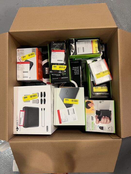 BOX OF RETURNS (Electronics) - ITEMS 24- MSRP $1,544.56 – Hitex Wholesale