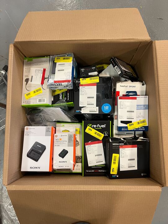 BOX OF RETURNS (Electronics) - ITEMS 23 - MSRP $1,399.73 – Hitex Wholesale