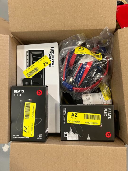 BOX OF RETURNS (Electronics) - ITEMS 15 - MSRP $1,318.86 – Hitex Wholesale